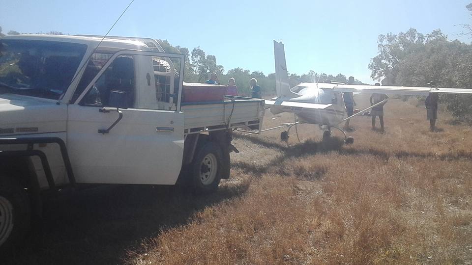 Small plane crashes on Stuart Highway at Dunmarra - ABC News