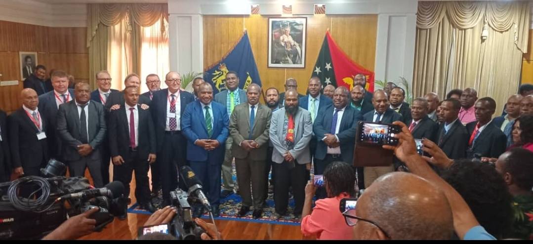 'New look at very old mystery': Hidden void found in Great Pyramid ...