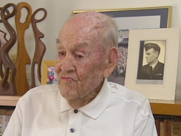 The Great Escape: Perth survivor Paul Royle marks 70th anniversary ...