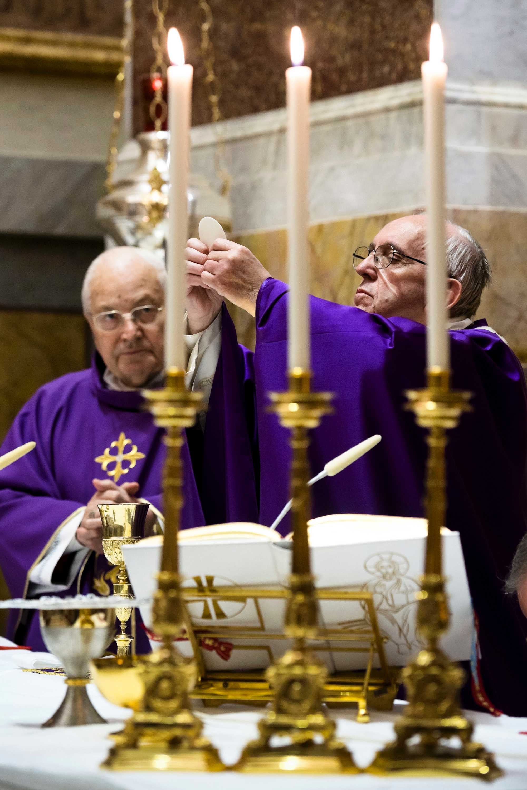 Pope Francis contemplates old age as he celebrates his 80th birthday ...