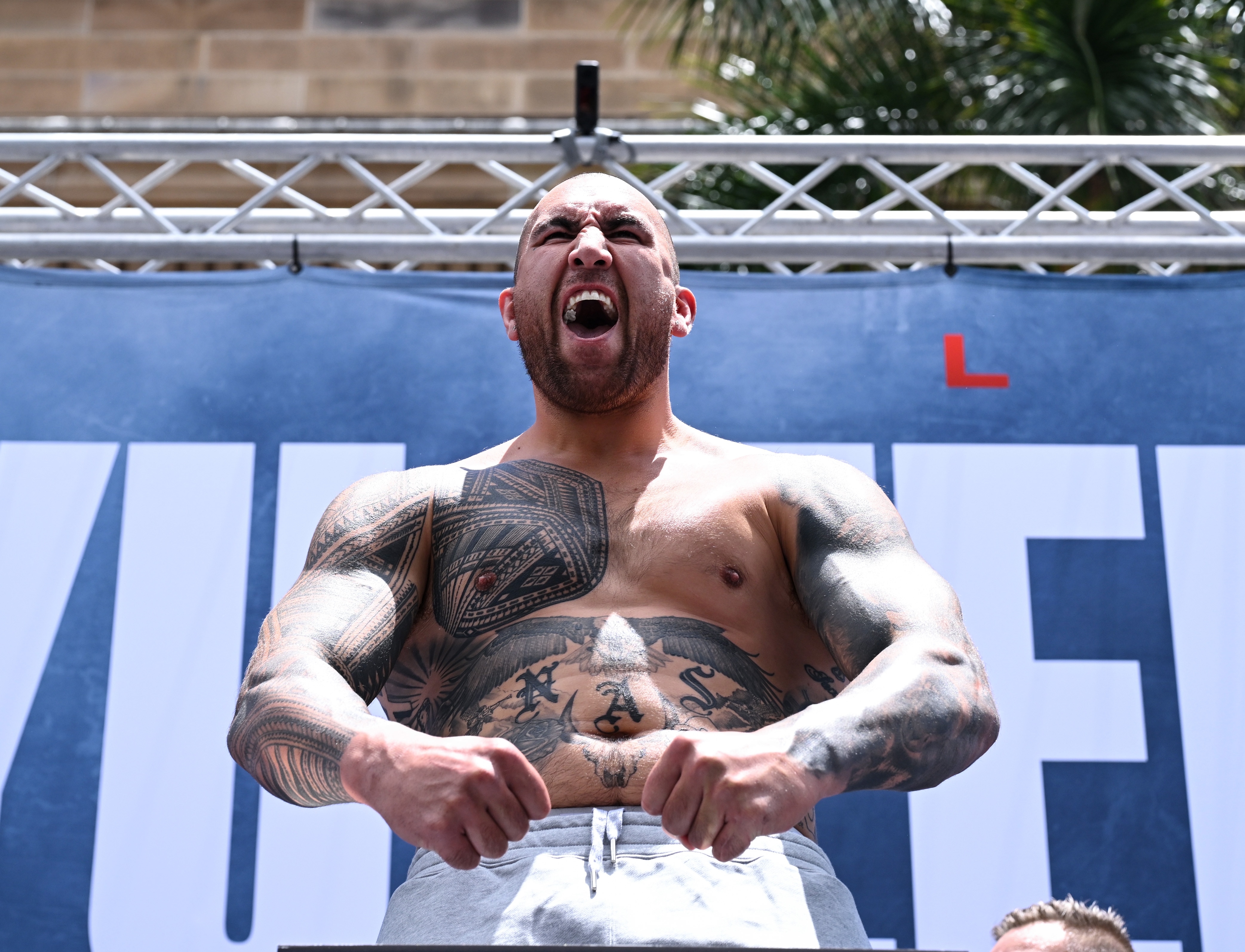 Live updates: Nikita Tszyu vs Michael Zerafa, Nelson Asofa-Solomona vs ...