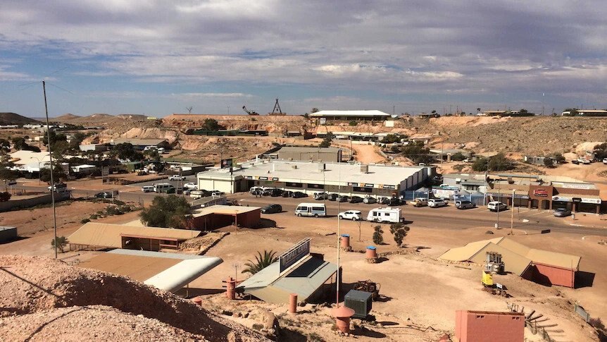 Coober Pedy council shuts down rumours CCTV cameras will have facial ...