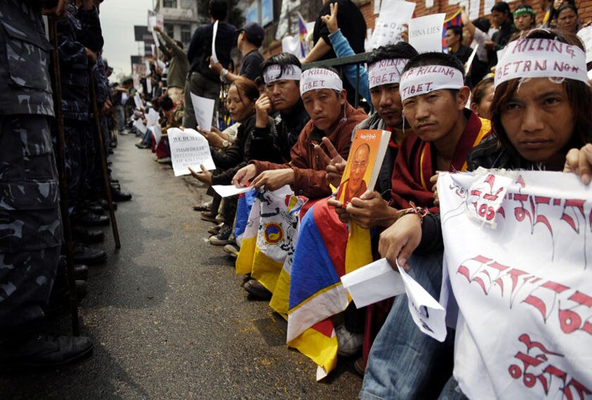 China sentences two for inciting Tibetan self-immolations - ABC News