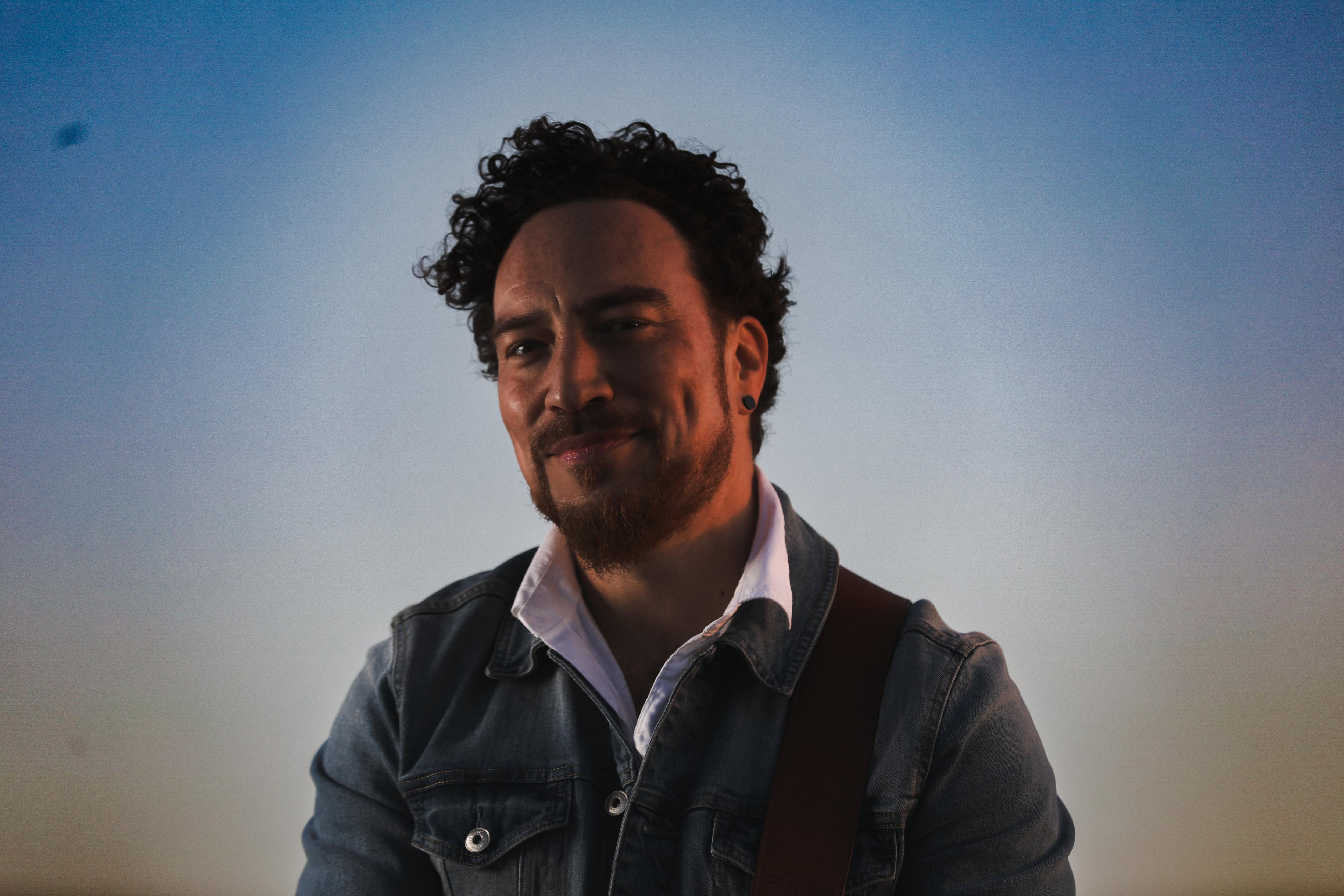 Josh Owen has a new single out - ABC listen