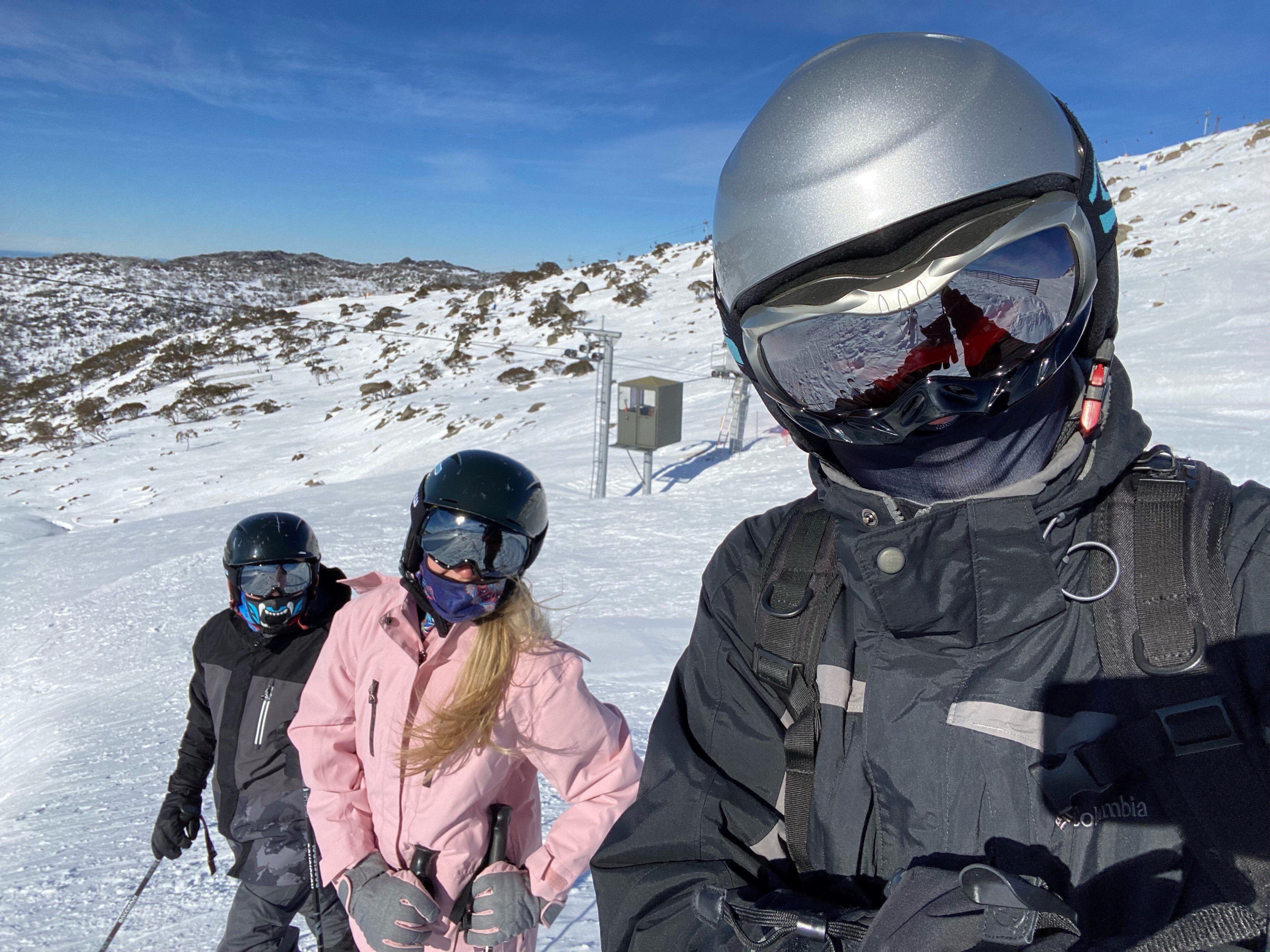 Family stuck at Perisher as South Australian border restrictions with ...