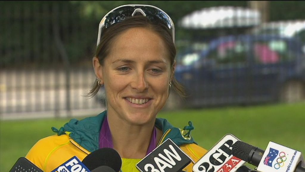 Densham takes bronze in dramatic triathlon finish - ABC News