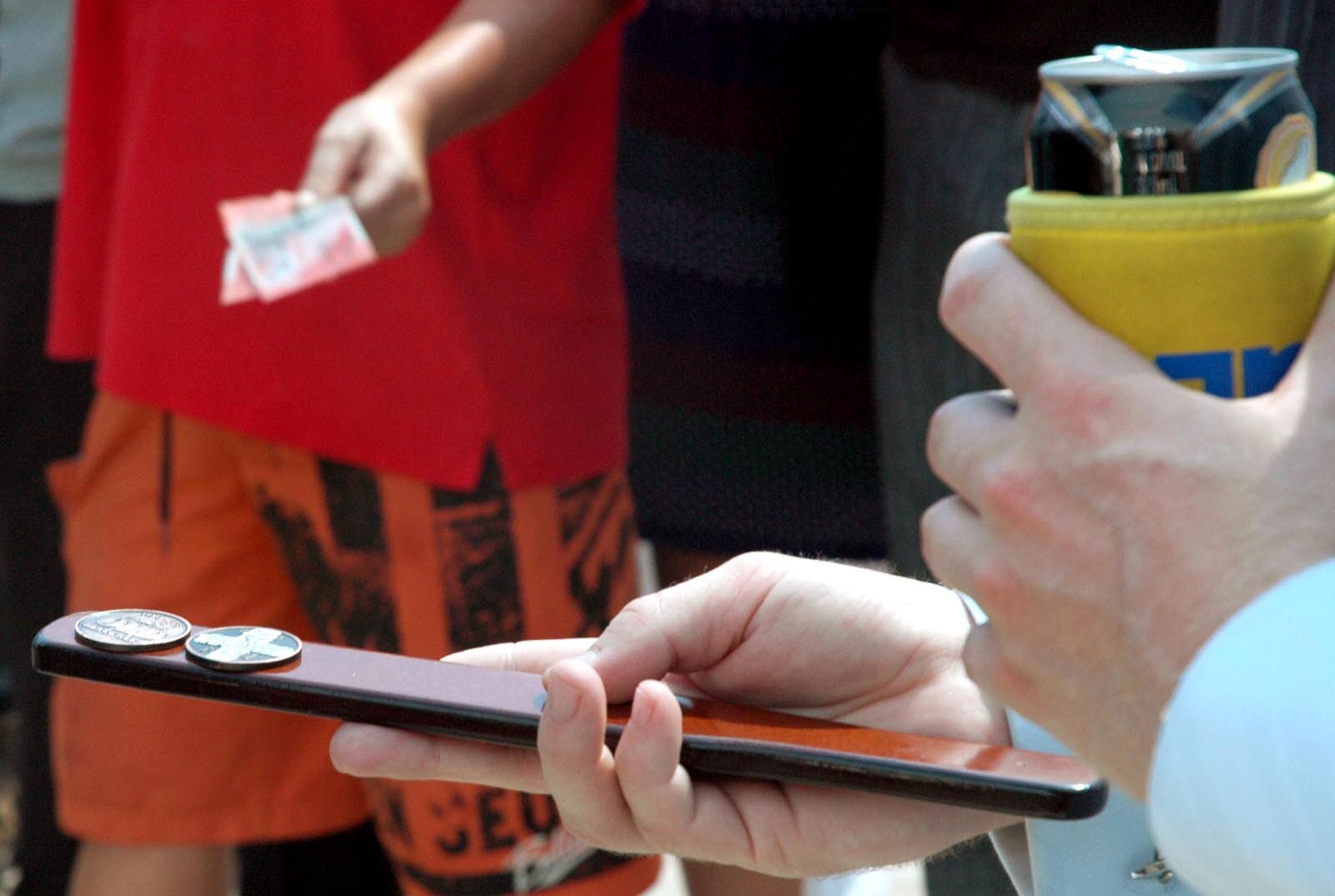 Two-up's future an each-way bet - ABC News