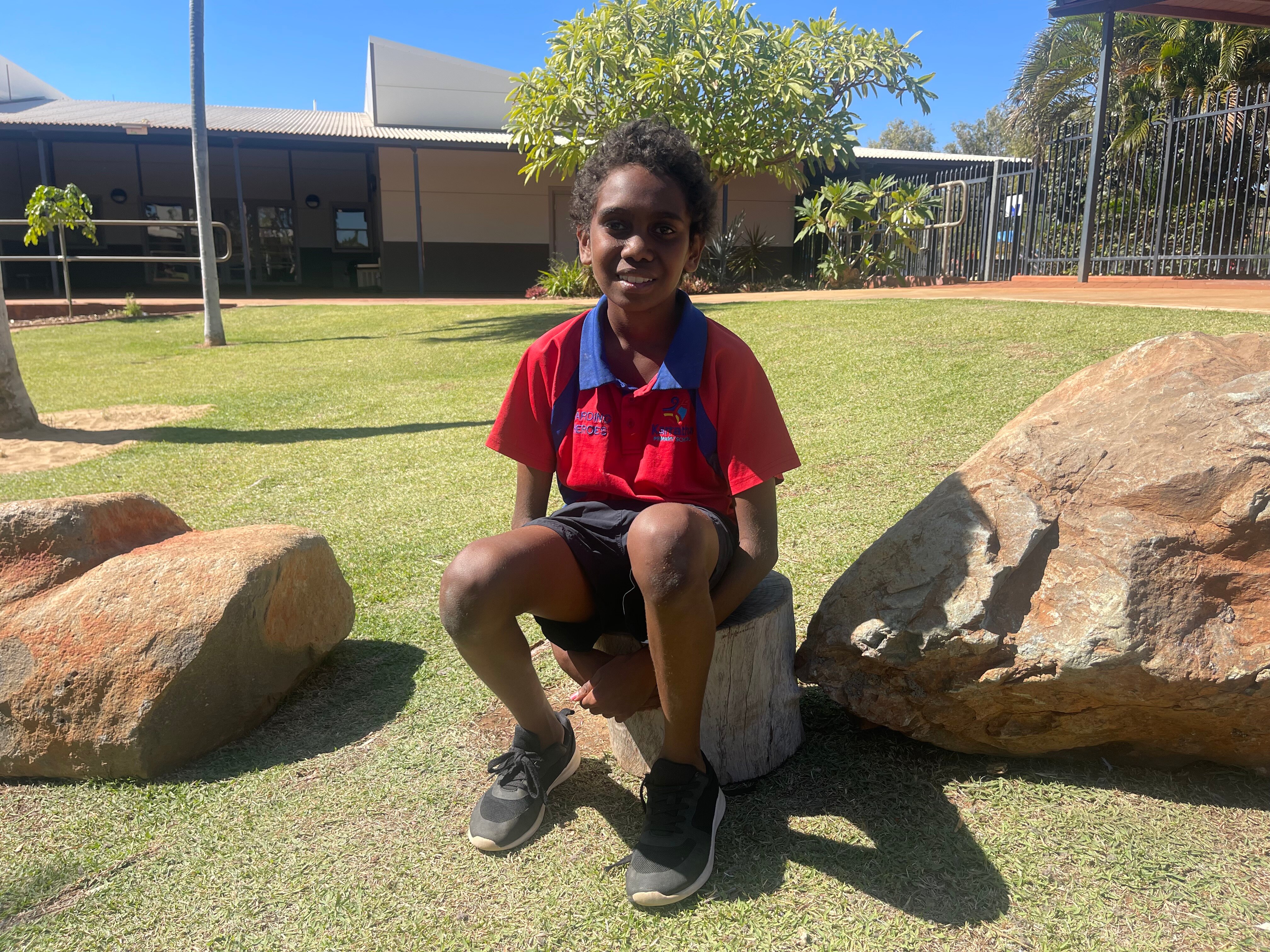 Karratha Primary School unveils yarning circle and bush tucker garden ...
