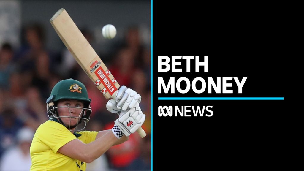 Beth Mooney wins her second Belinda Clarke Award - ABC News