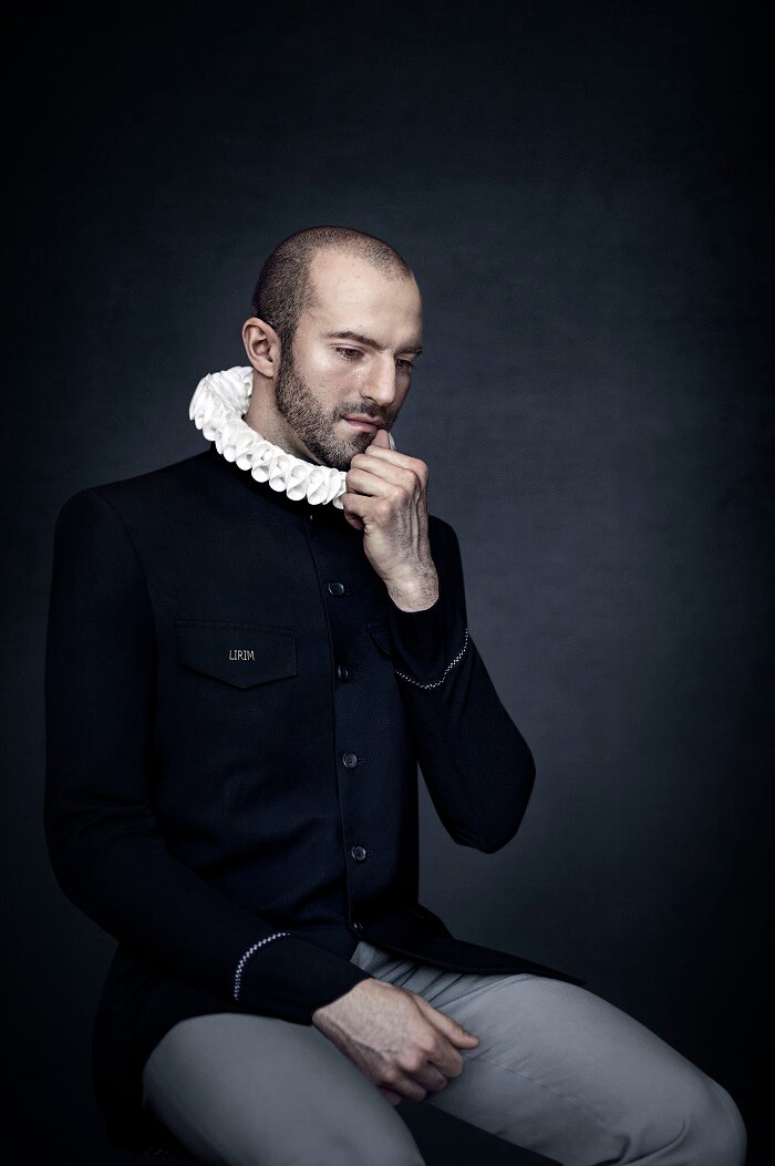 'They guard our secrets': Inside the world of New York City doormen ...