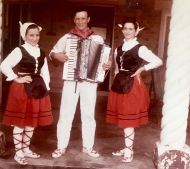 Pioneering migrants visit Australia's Basque heartland to trace family ...