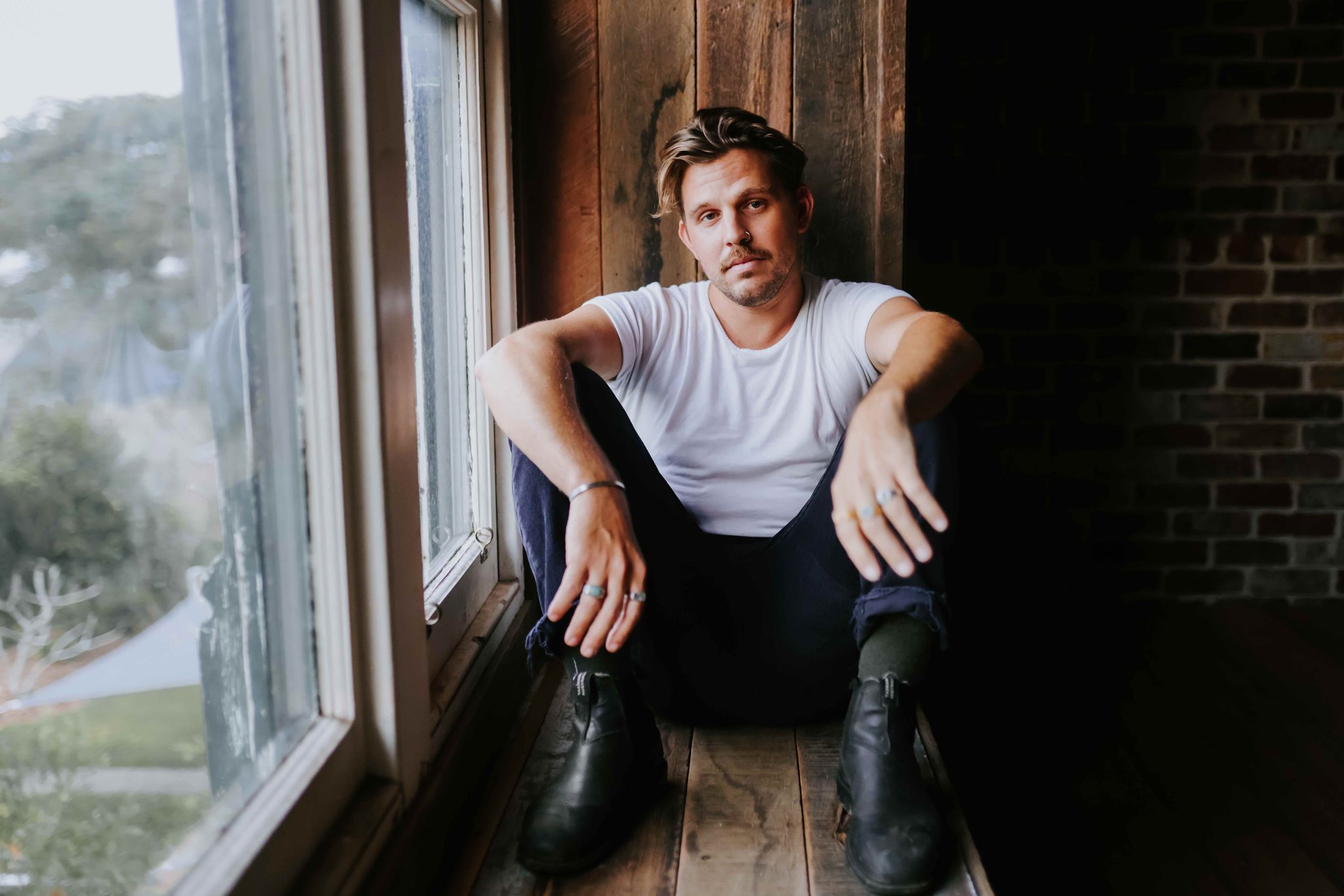 Kyle Lionheart on his new tour and cutting his teeth busking in Byron ...