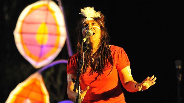 Singer Shellie Morris on the beauty of Indigenous language - ABC listen