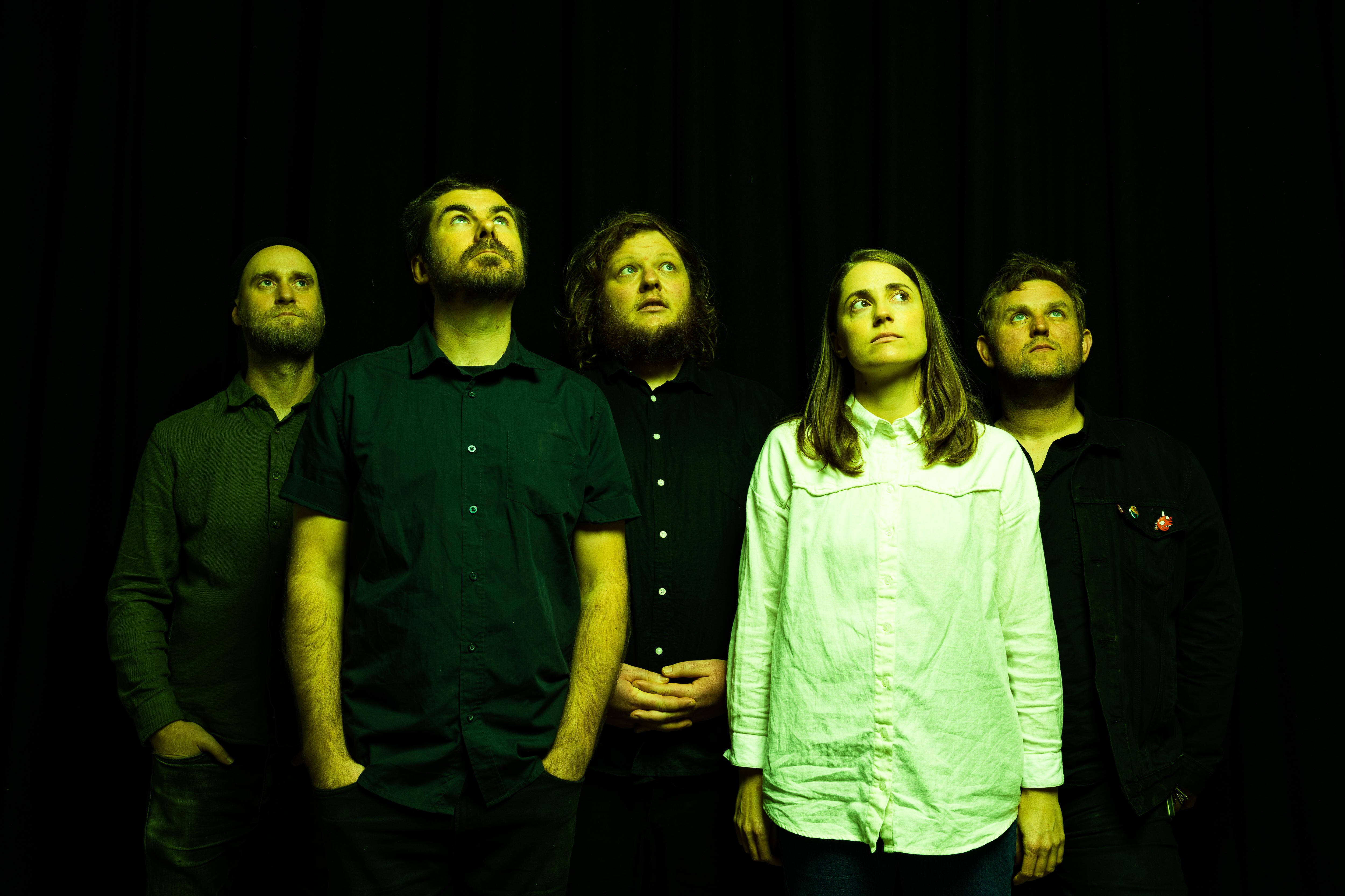 Spaghetti fights and shoeys with the Smith Street Band - ABC listen