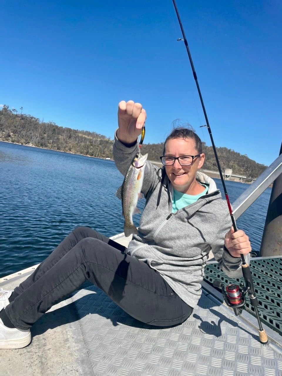 Regional Victorian businesses trial four-day work week to help recruit ...