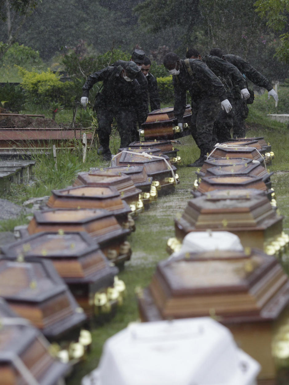Brazil mourns hundreds of flood victims - ABC News