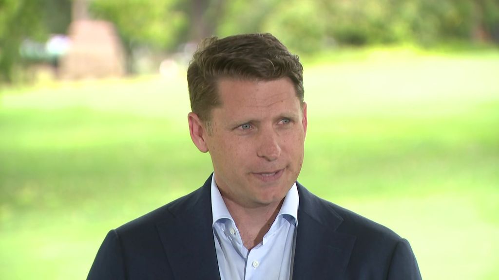 Liberal MP Andrew Hastie resigns from frontbench - ABC News