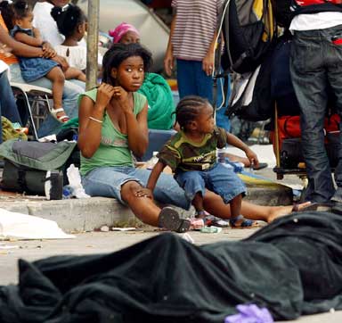 US military bars media from Katrina corpse recovery - ABC News