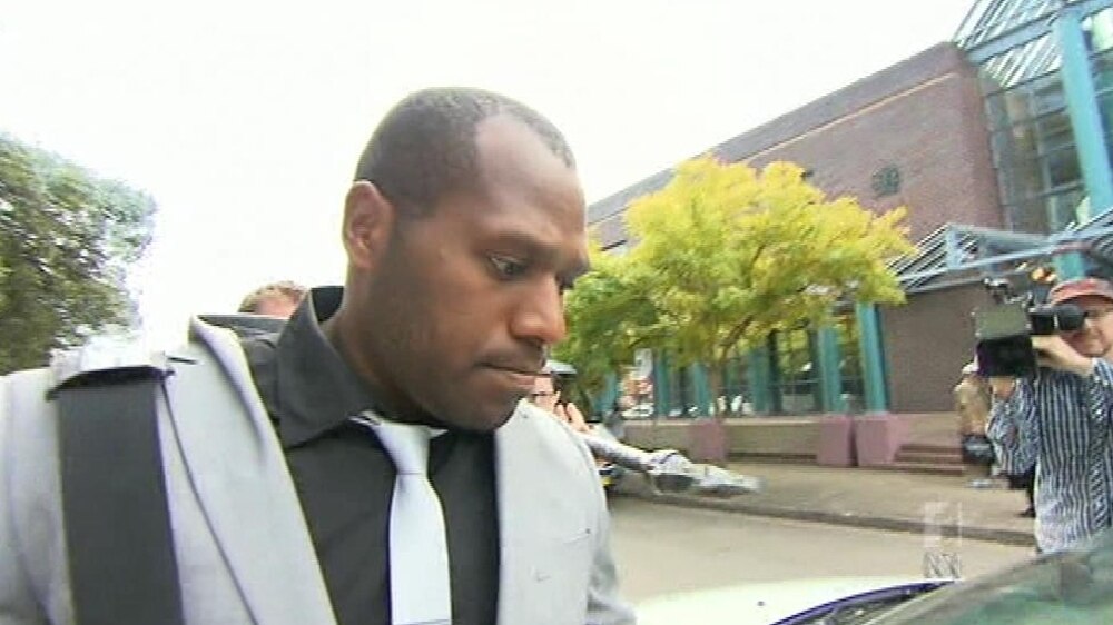 Lui pleads guilty to assault - ABC News