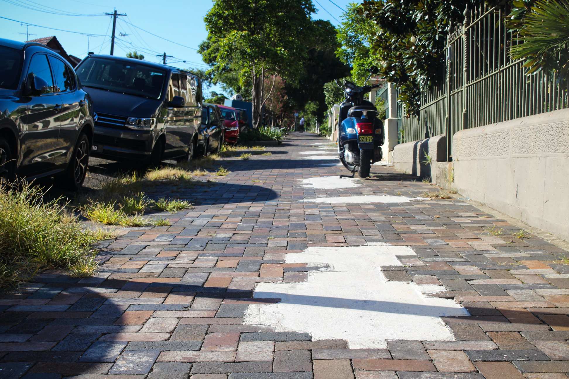 NBN blamed for ruining heritage-listed footpaths in inner Sydney - ABC News