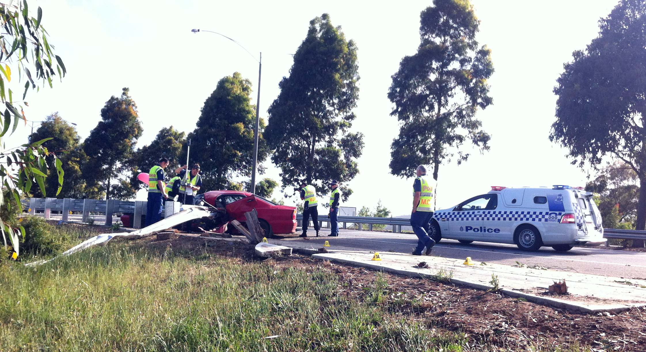 Stolen car passenger dies after police chase - ABC News