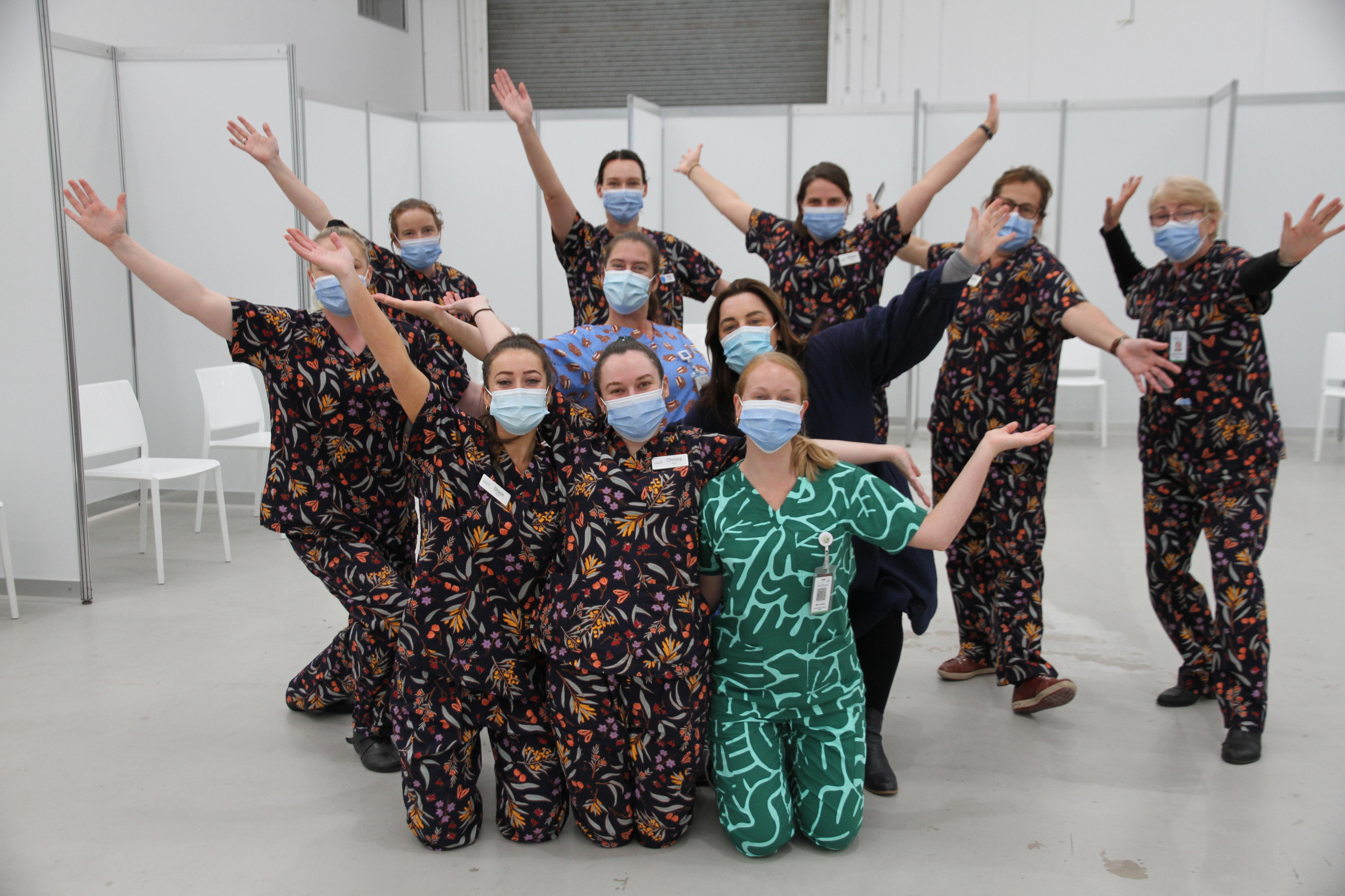 Warrnambool COVID-19 vaccine hub expands to walk-in vaccinations ...