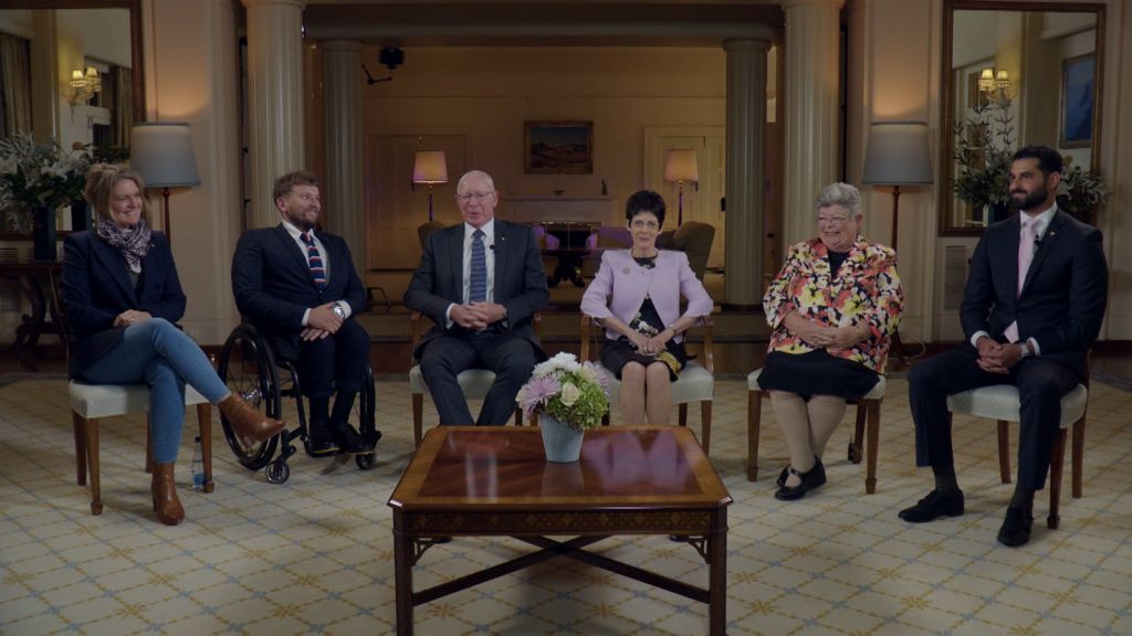 Queen Elizabeth II interviews the 2022 Australians of the Year - ABC News