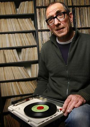 Community radio: 'Soul Time' and Vince Peach celebrate 30 years of ...