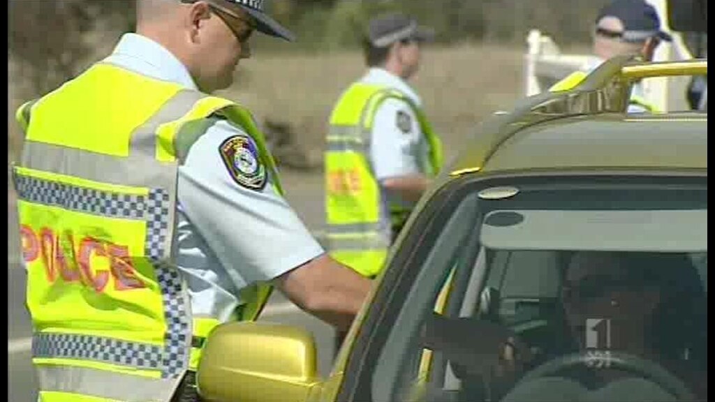 Police unite for snow safety - ABC News