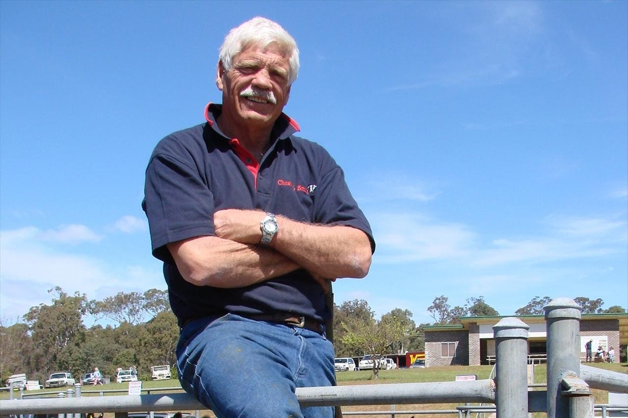 End of era for farm manager - ABC News