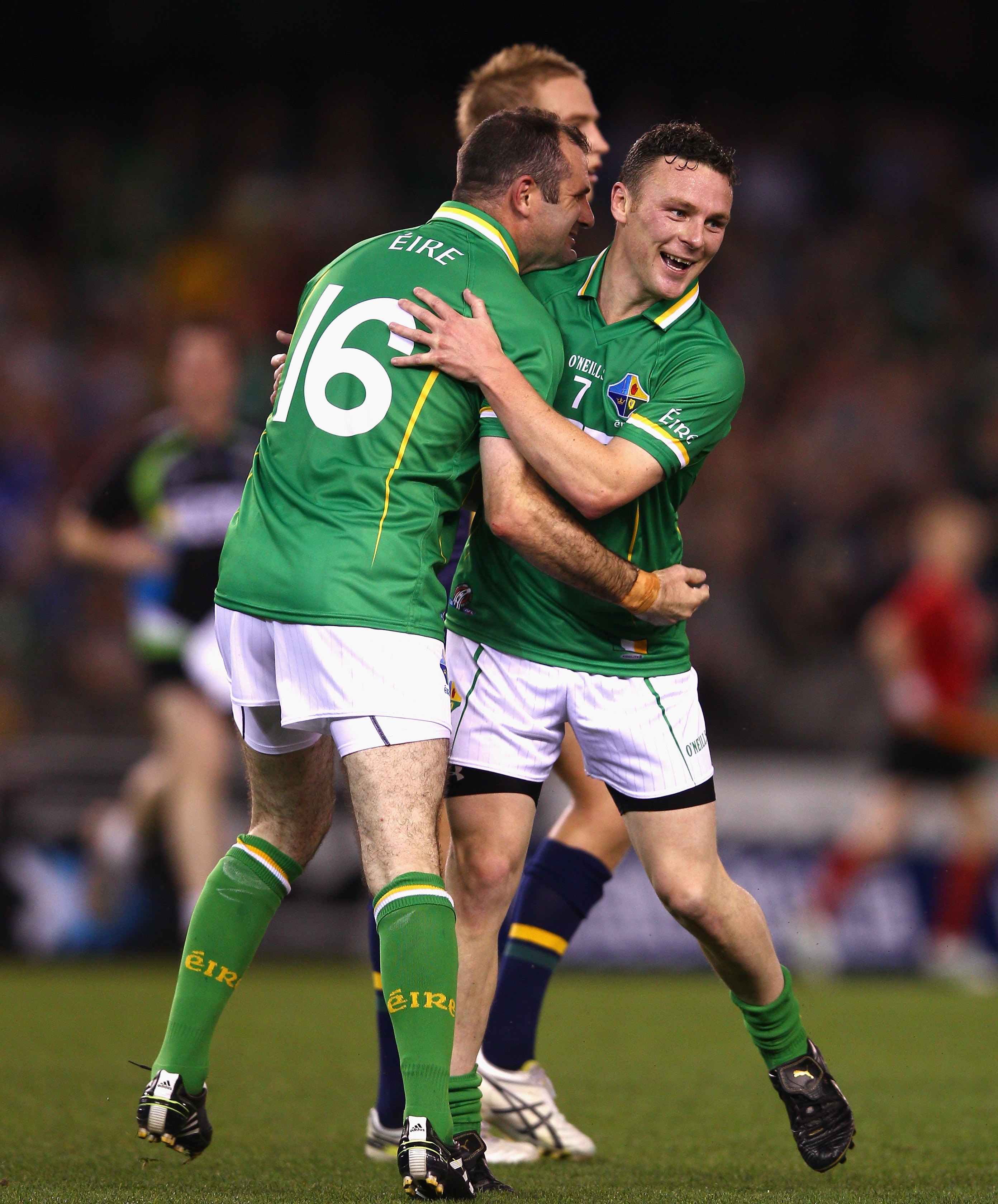 Irish smiling after record Rules win - ABC News