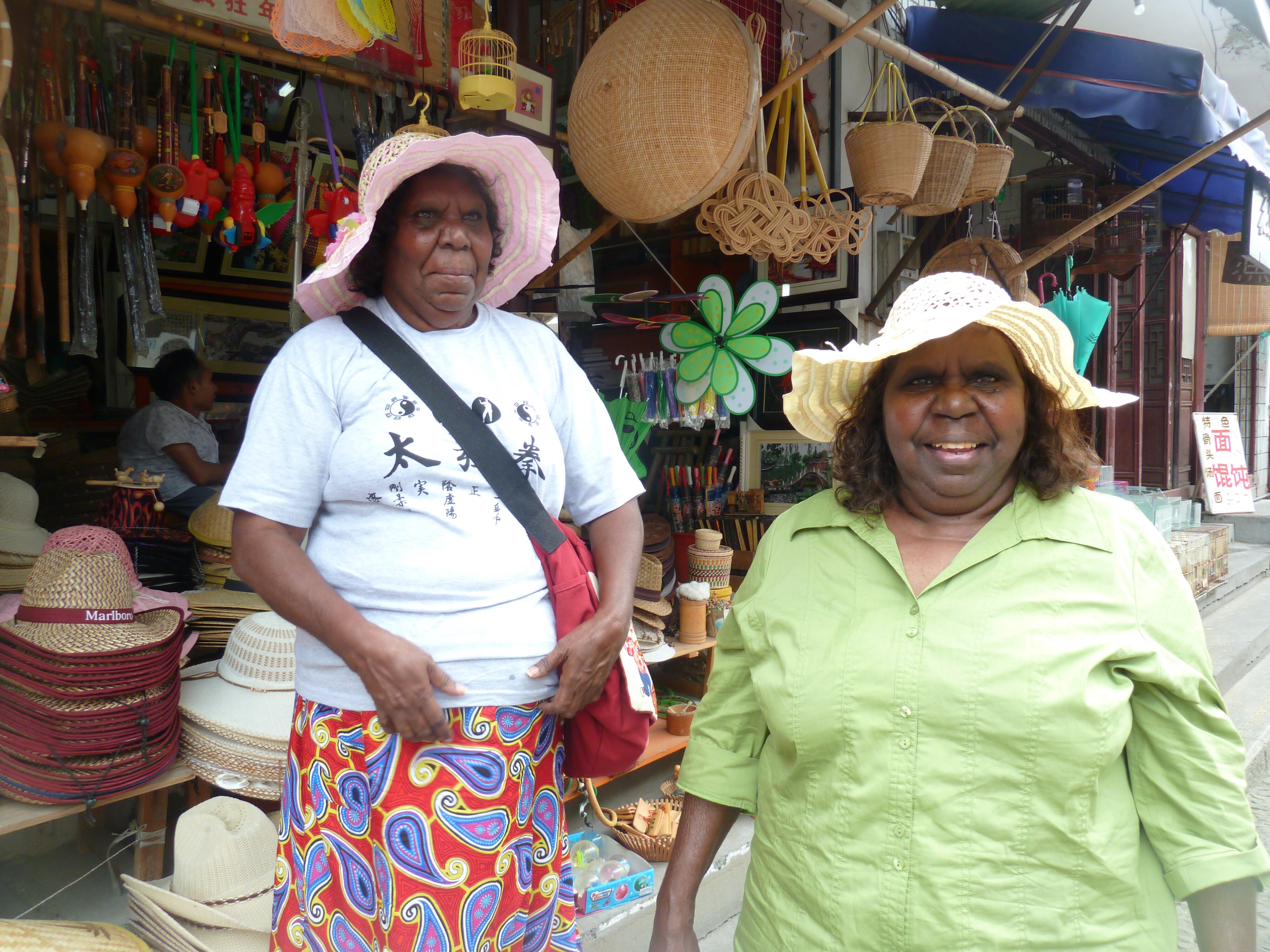 History-changing Yuendemu Doors lead Indigenous dreaming art to China ...