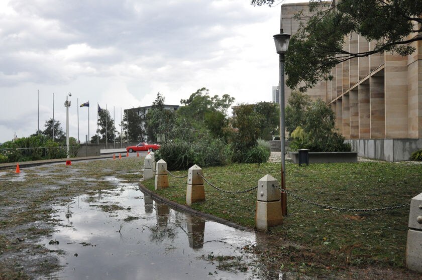 Perth storm causes hundreds of millions of dollars of damage - ABC listen