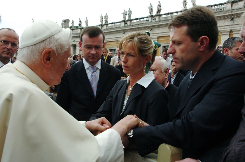 Pope meets missing Madeleine's parents - ABC News