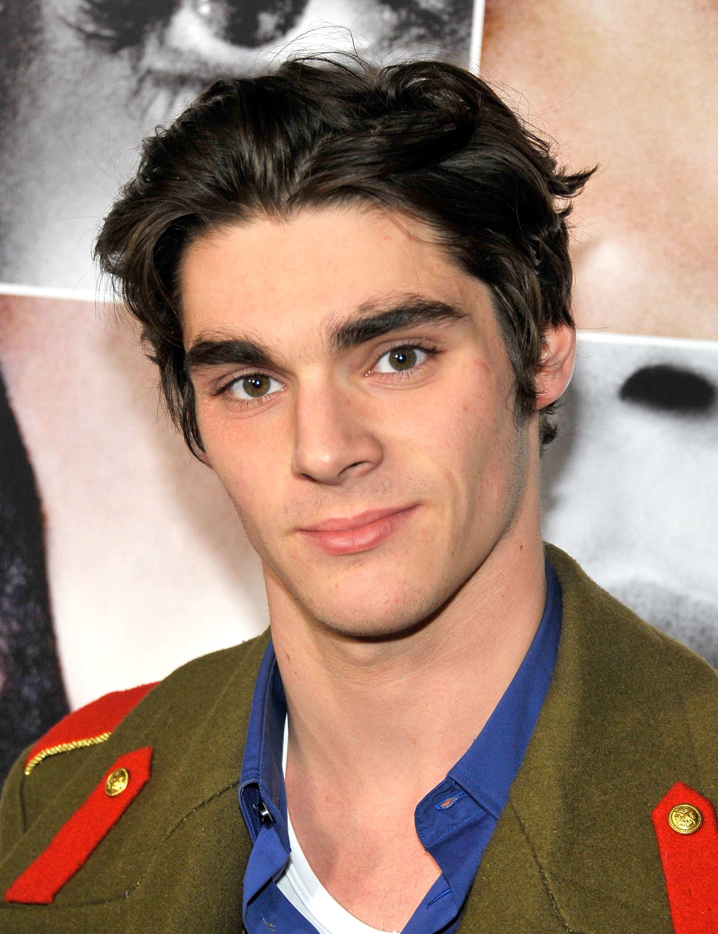 Top Shelf - RJ Mitte - ABC listen
