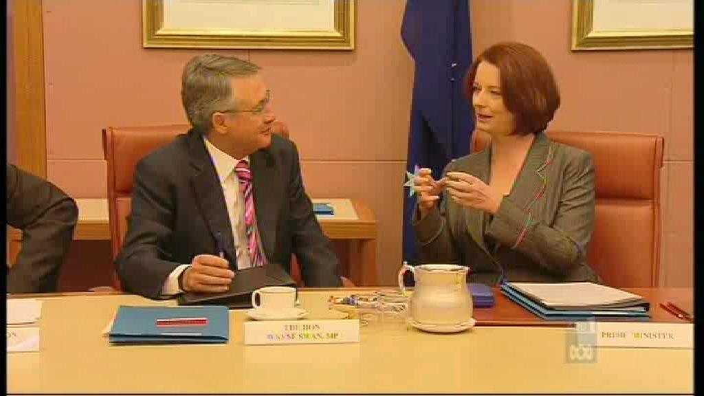 Gillard gets down to business - ABC News