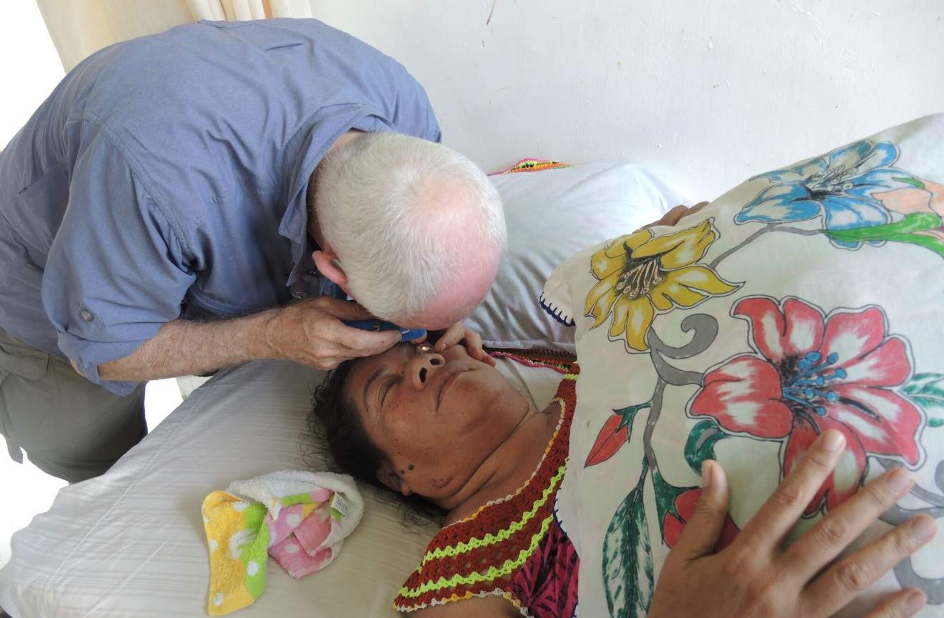 Adelaide doctor plans to sail to Pacific Islands to perform eye surgery ...