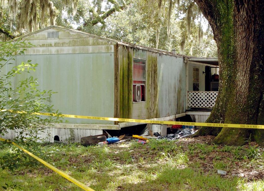 Trailer park family 'beaten to death' - ABC News
