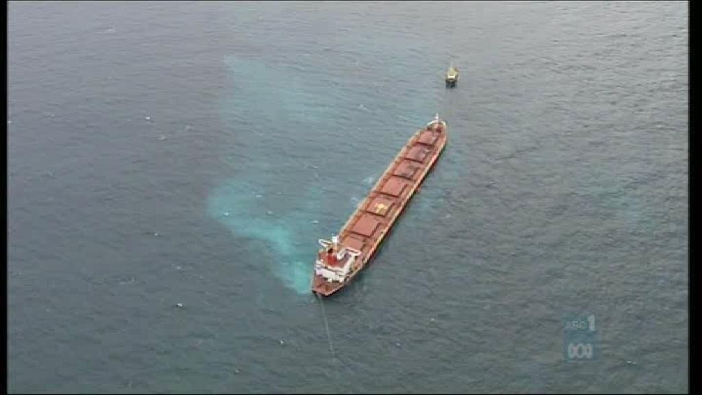 Authorities prepare to salvage oil spill ship - ABC News