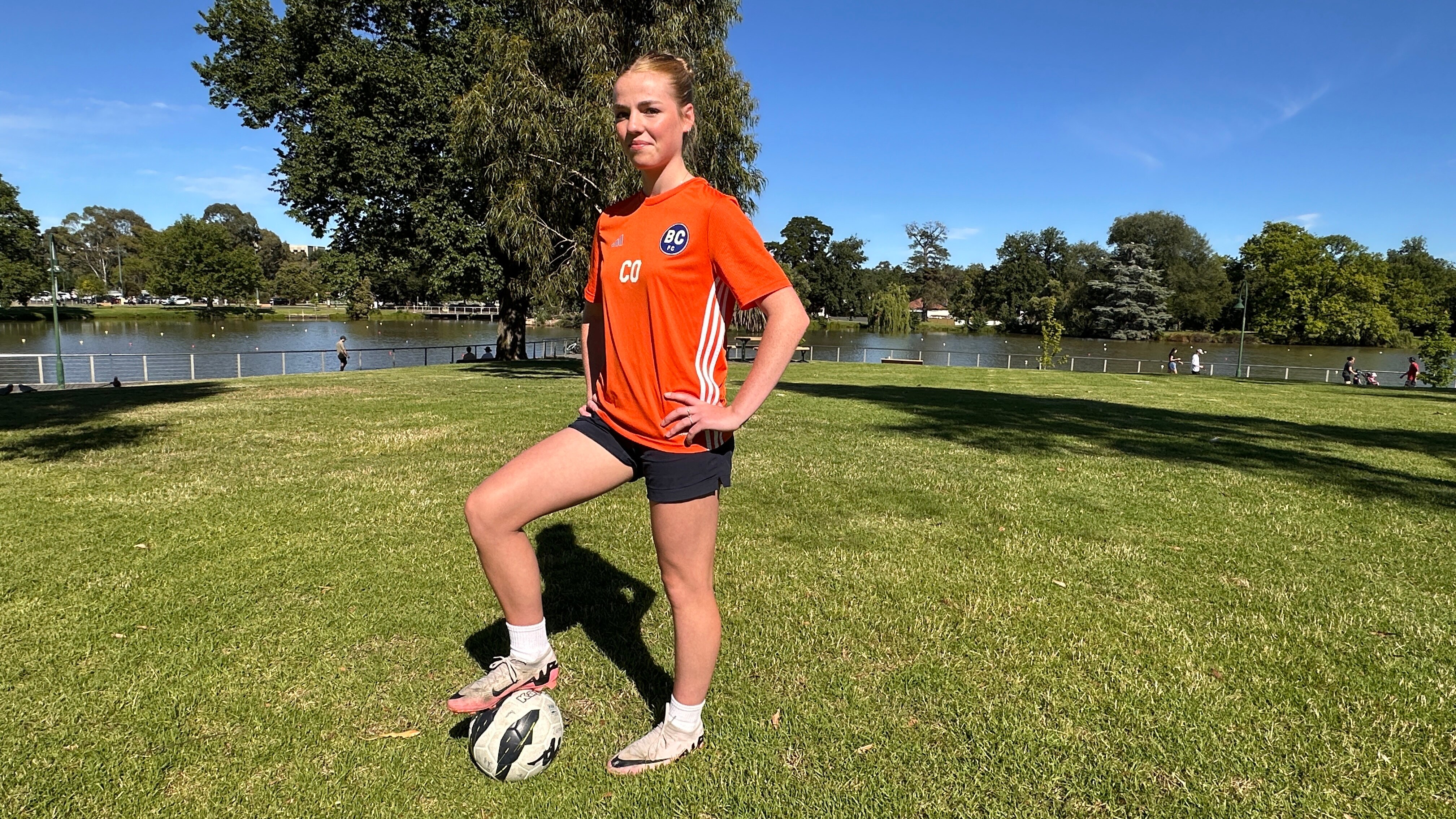 Football Victoria allows regional female teams into junior premier ...