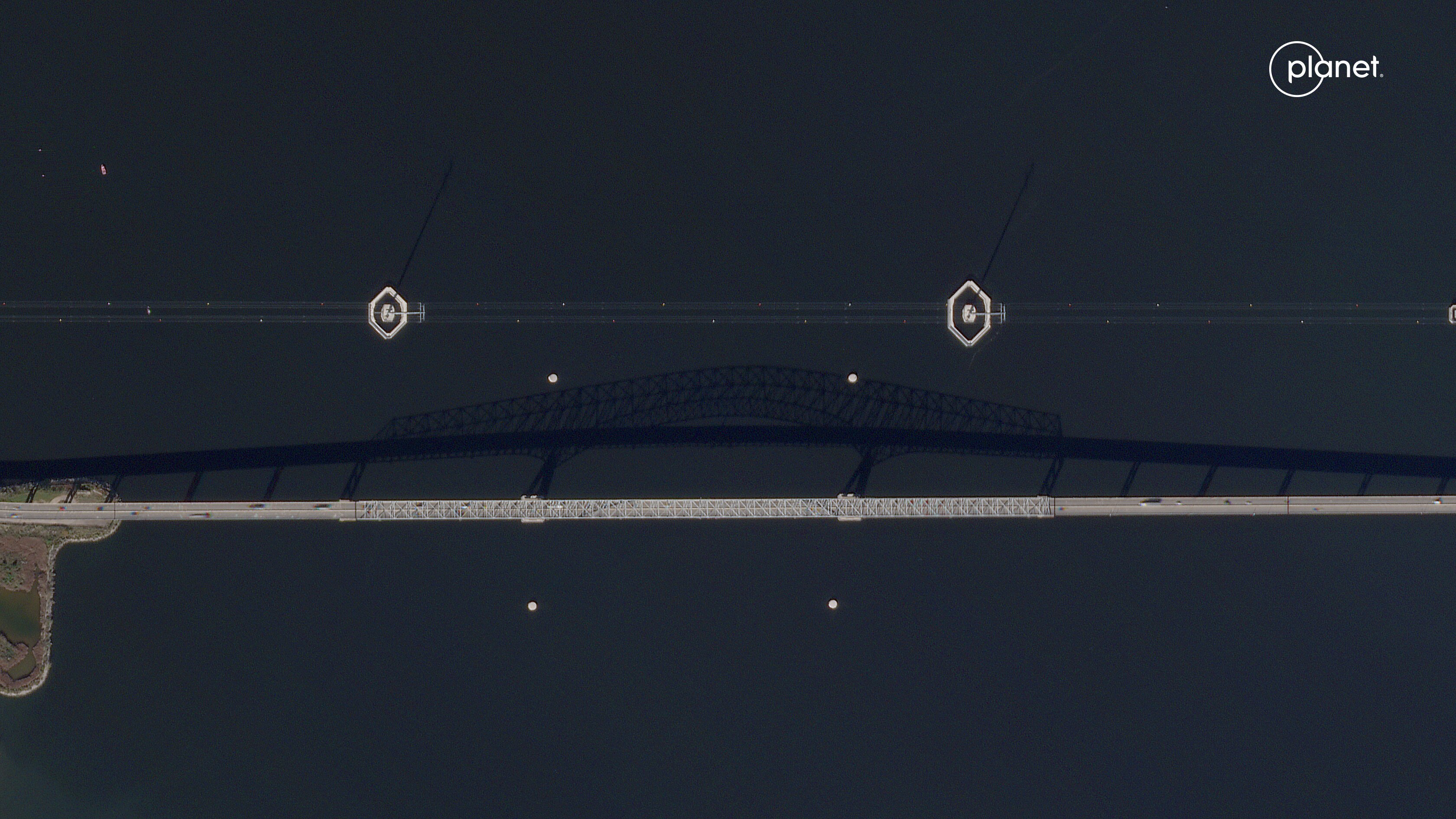 The Baltimore bridge collapsed in 30 seconds, but a major crisis was ...