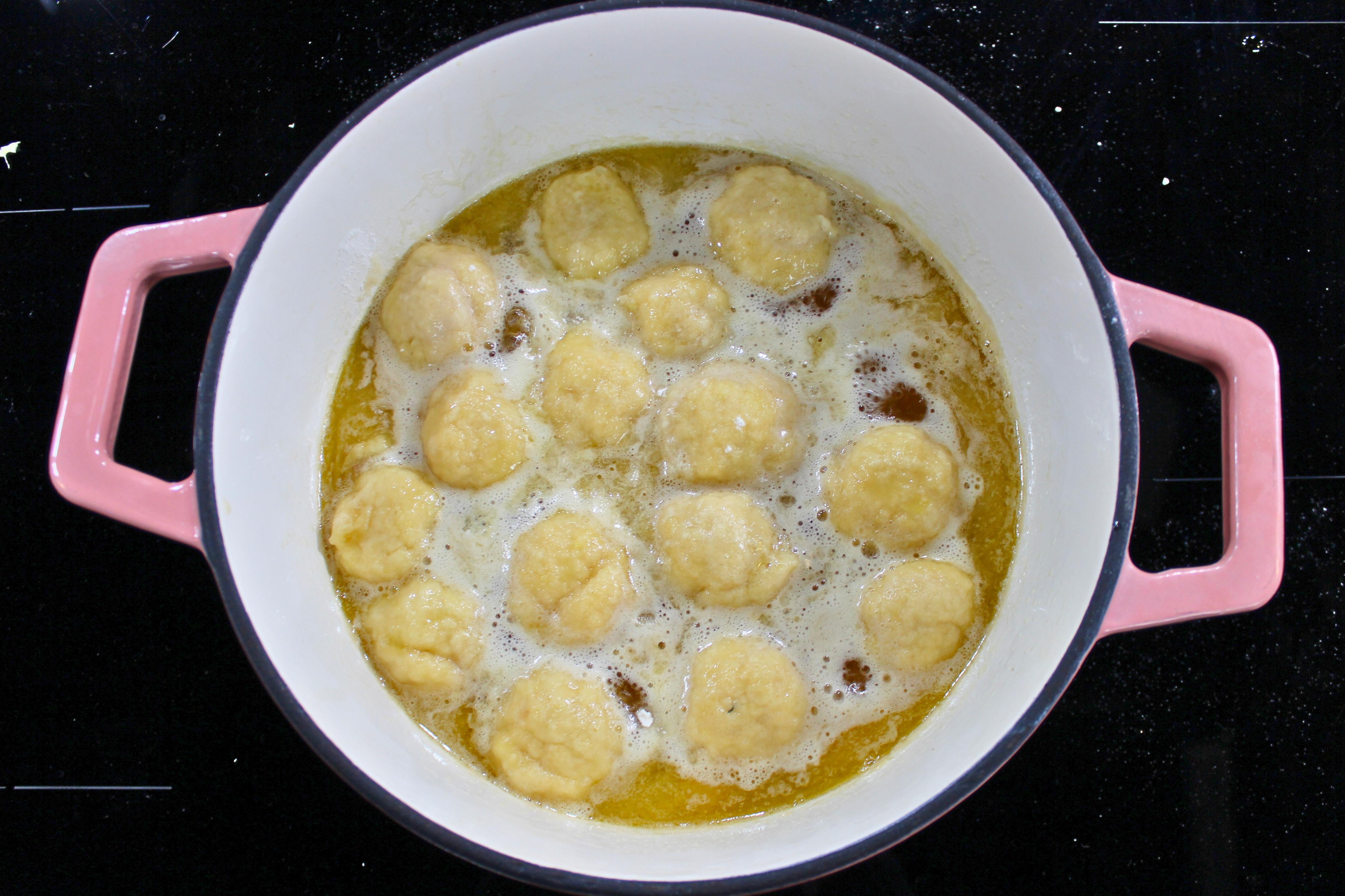 Golden syrup and ginger dumplings - ABC News