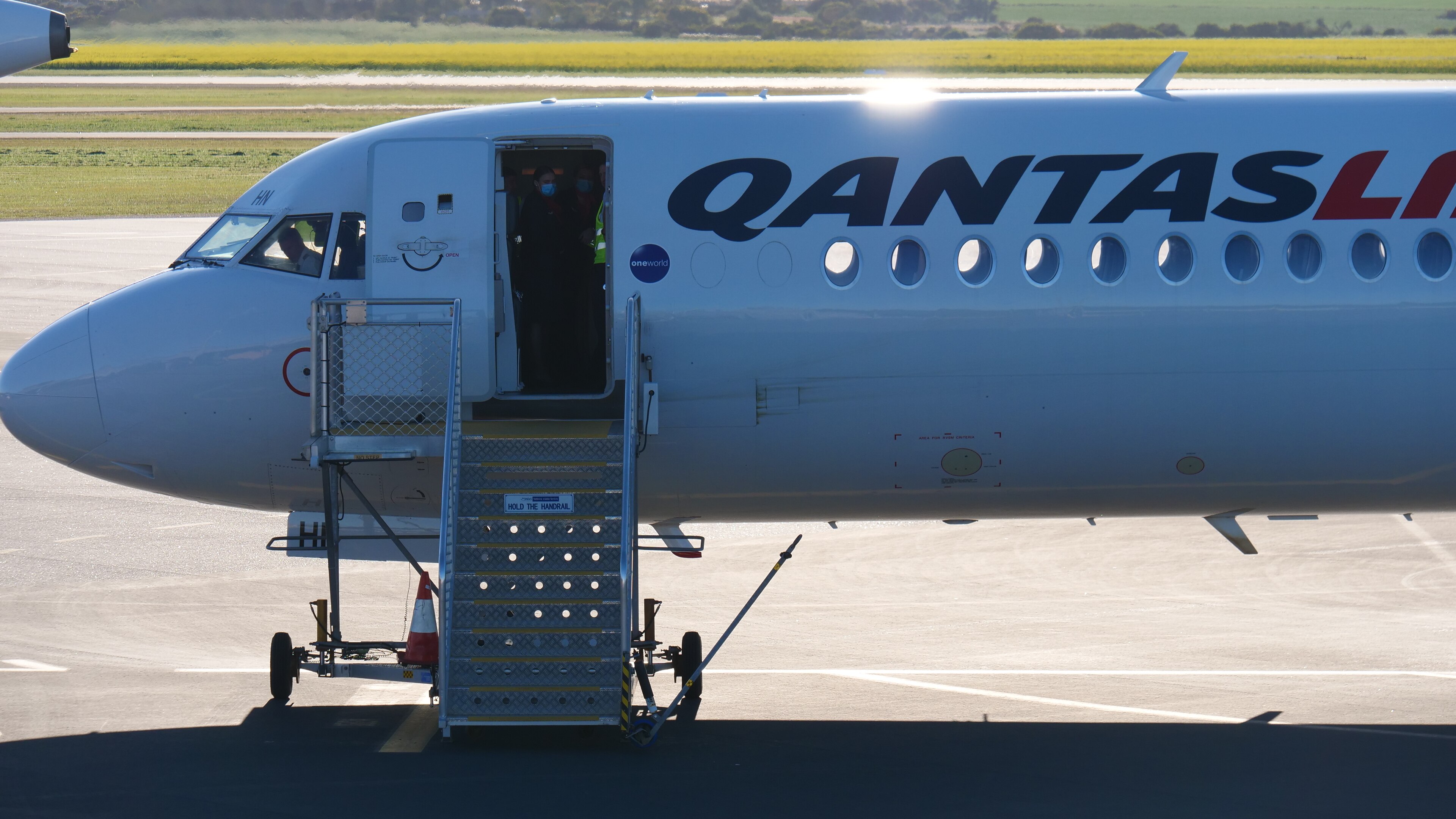Qantas announces Geraldton can expect reduced flight numbers for ...