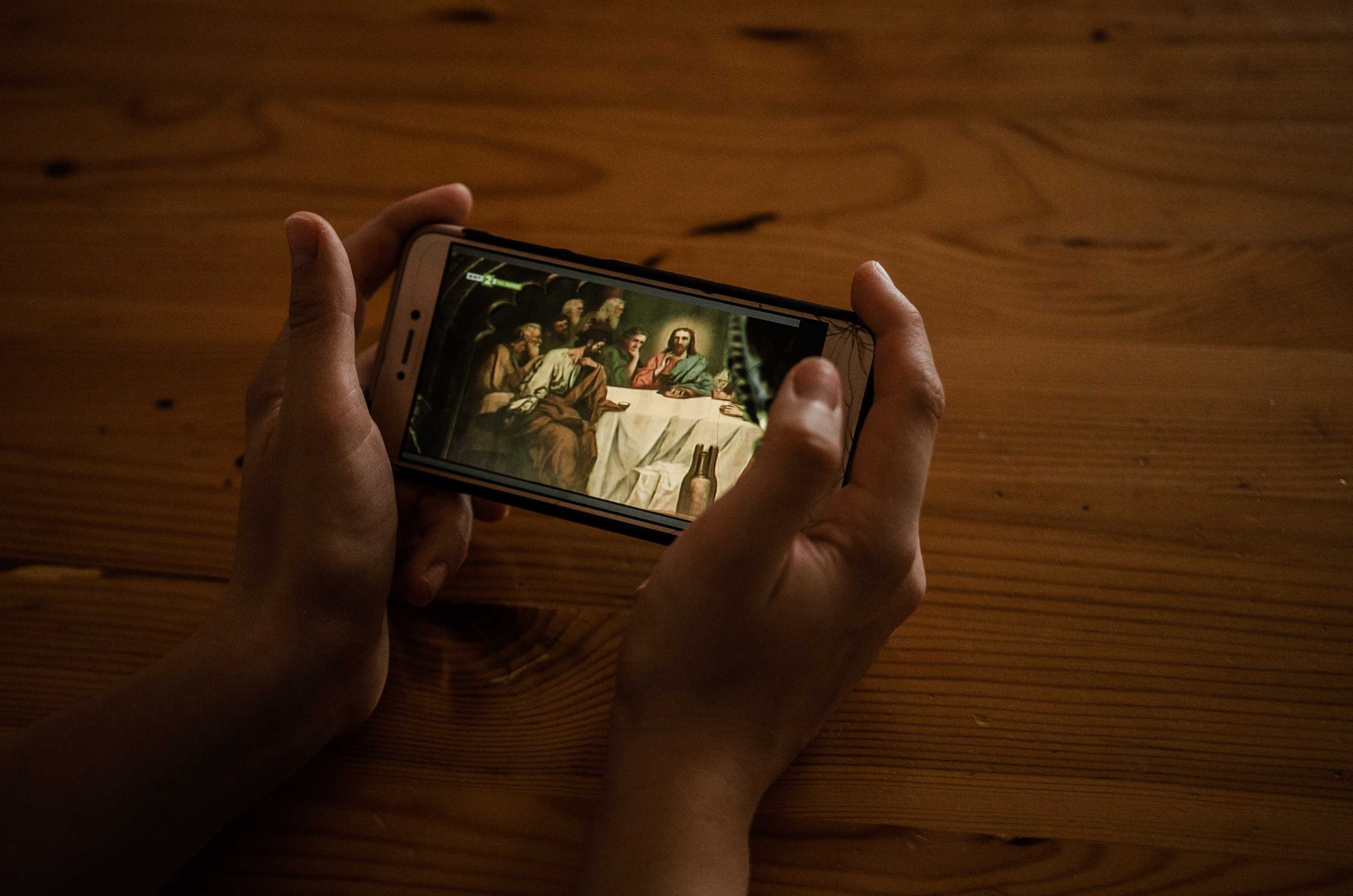 Holy Communion and COVID-19: The Body of Christ in a time of social ...