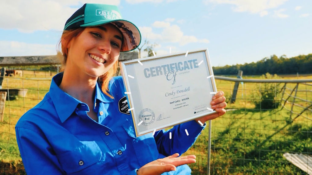 A young country mum balancing motherhood and farm life - ABC News