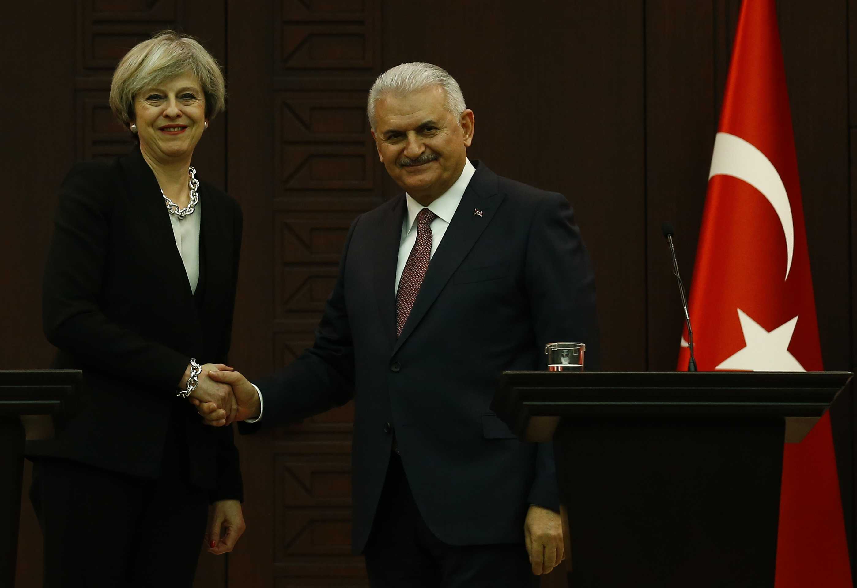 UK and Turkey sign defence deal, lay groundwork for post-Brexit trading ...