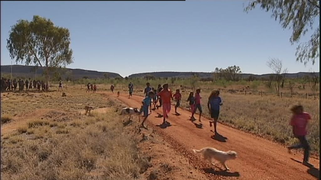 Fitness programme for remote Central Australian school - ABC News