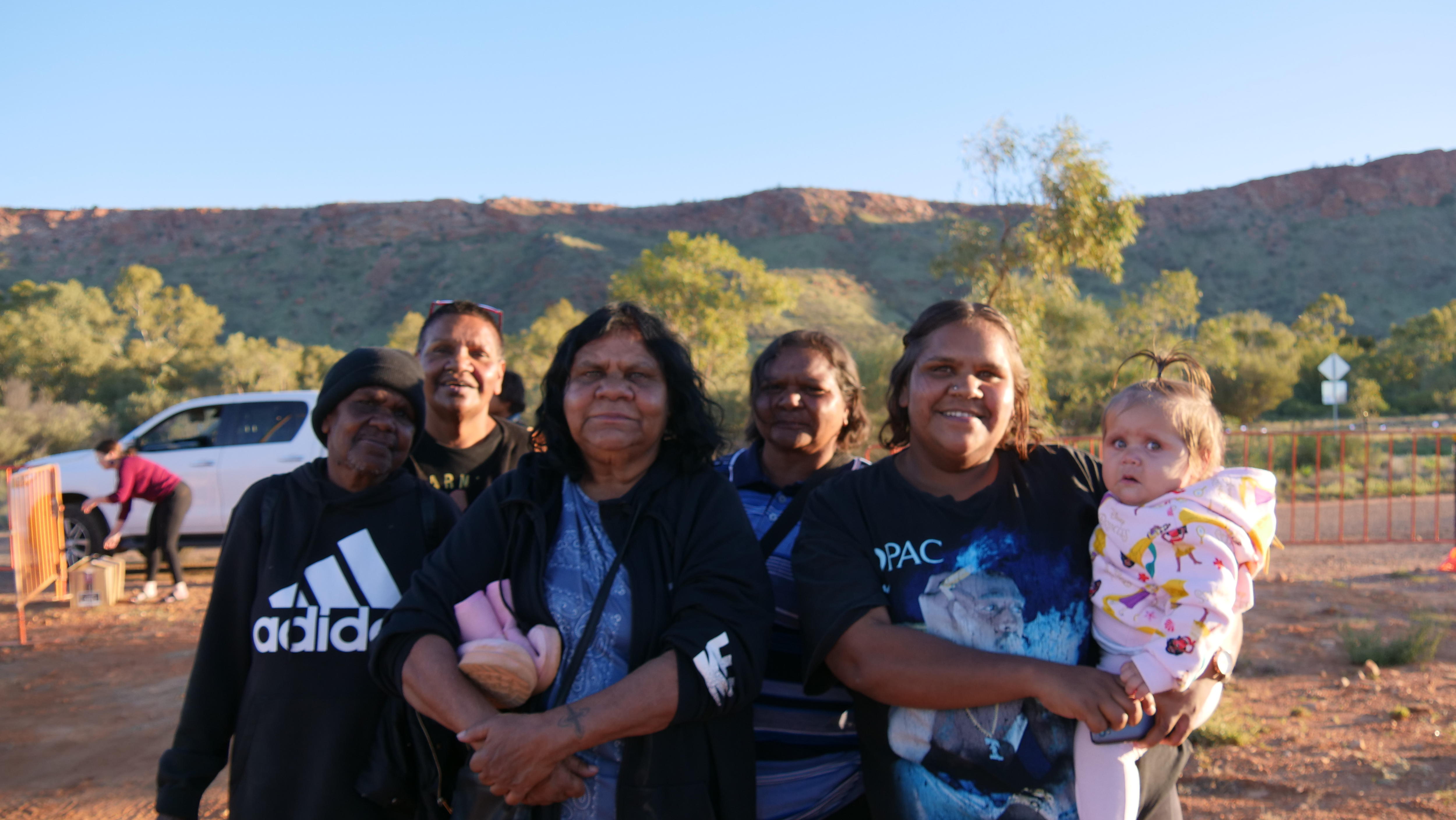 Parrtjima festival shines light on Alice Springs Indigenous art and ...