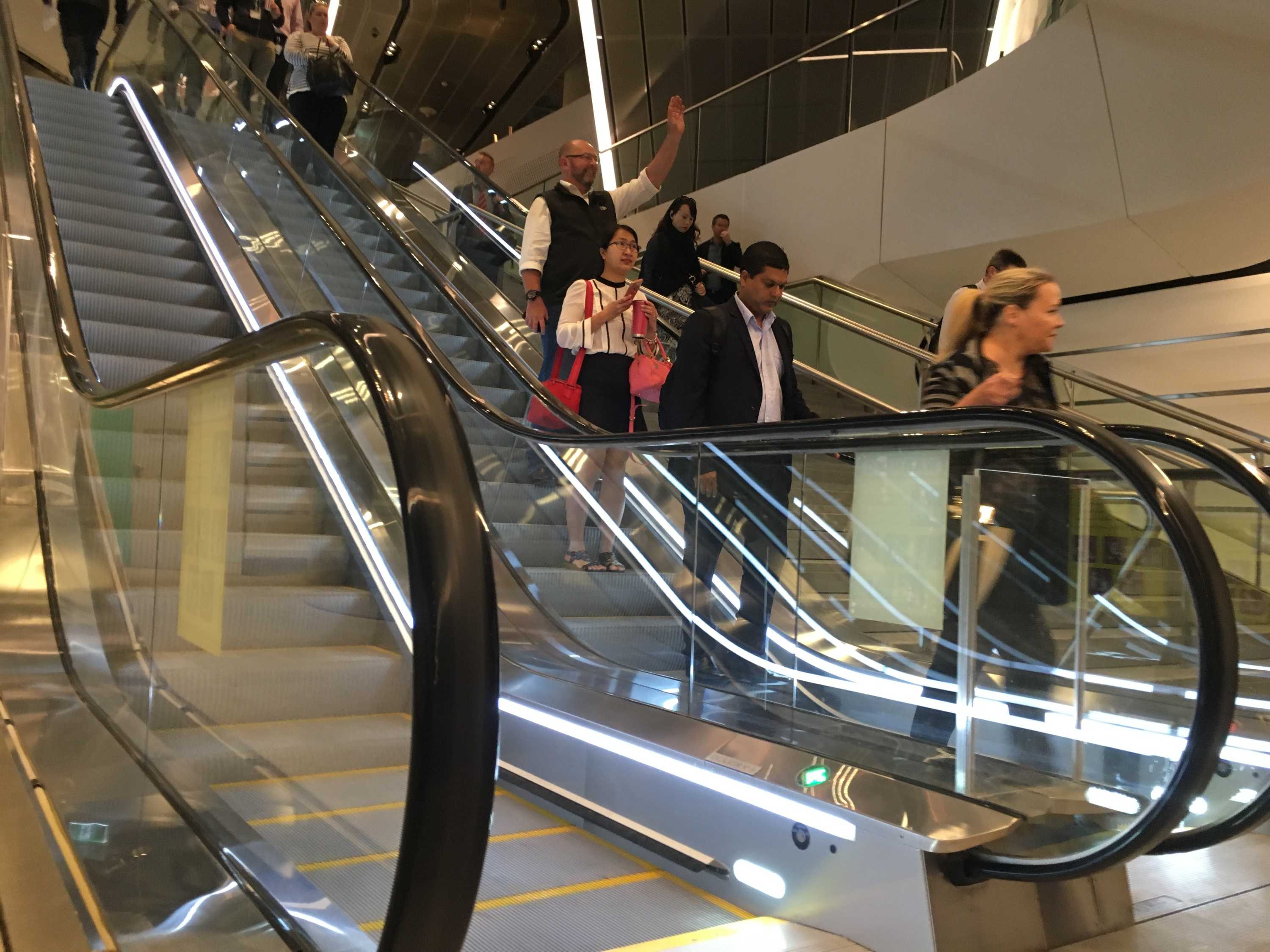 Wynyard Walk connecting Sydney CBD to Barangaroo opens - ABC News