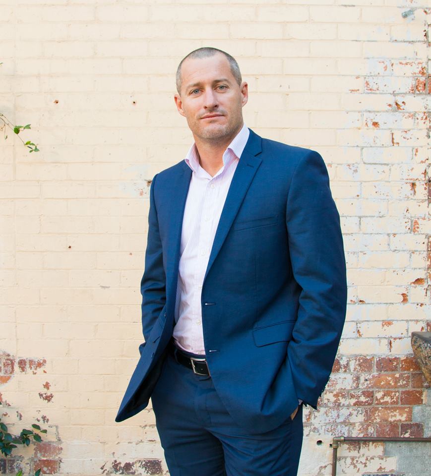 Walker brothers approach Gold Coast Titans about replacing axed coach ...